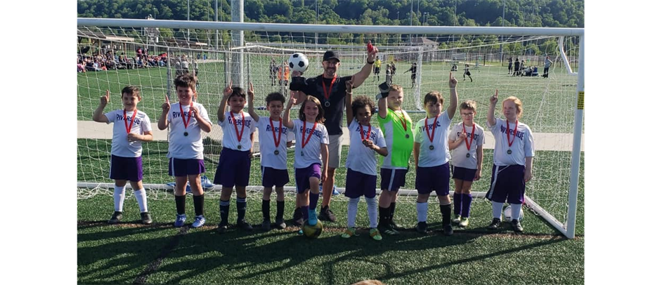 Riverside Youth Soccer Club > Home